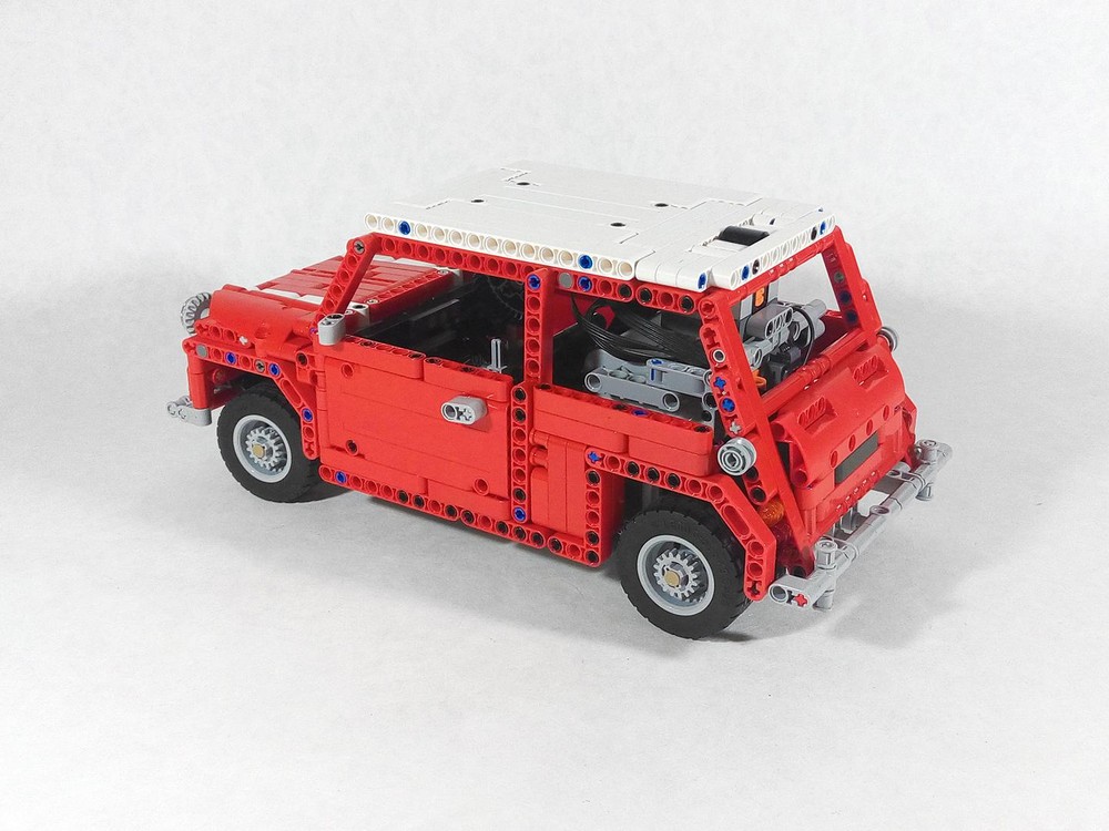 LEGO MOC Classic Mini Cooper by Artemy Zotov | Rebrickable - Build with ...