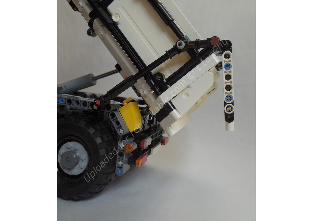 LEGO MOC Claas Xerion Tipper Trailer White by l1anchu | Rebrickable ...