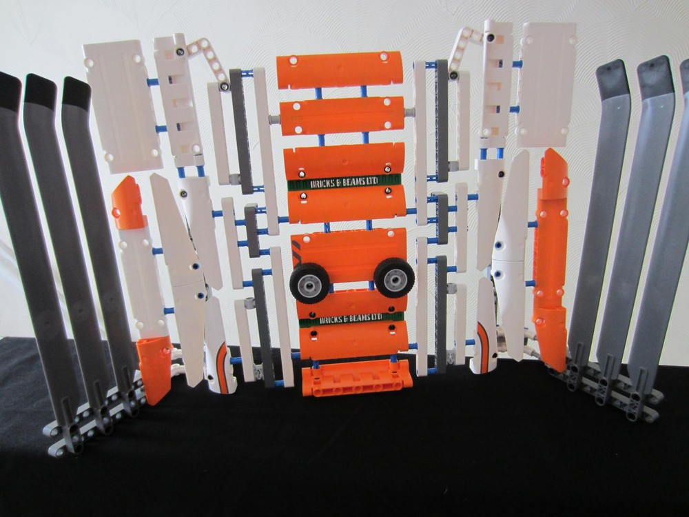 LEGO MOC 42052 Space Invader Game by thekitchenscientist | Rebrickable ...