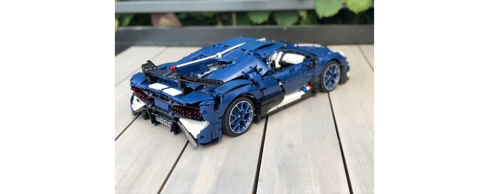 LEGO MOC-33457 Bugatti Divo by Vinkie116 | Rebrickable - Build with LEGO