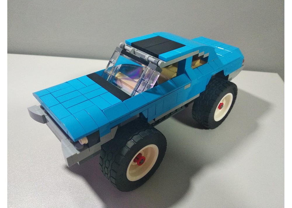 LEGO MOC 10252 Monster Sedan by Kirvet | Rebrickable - Build with LEGO