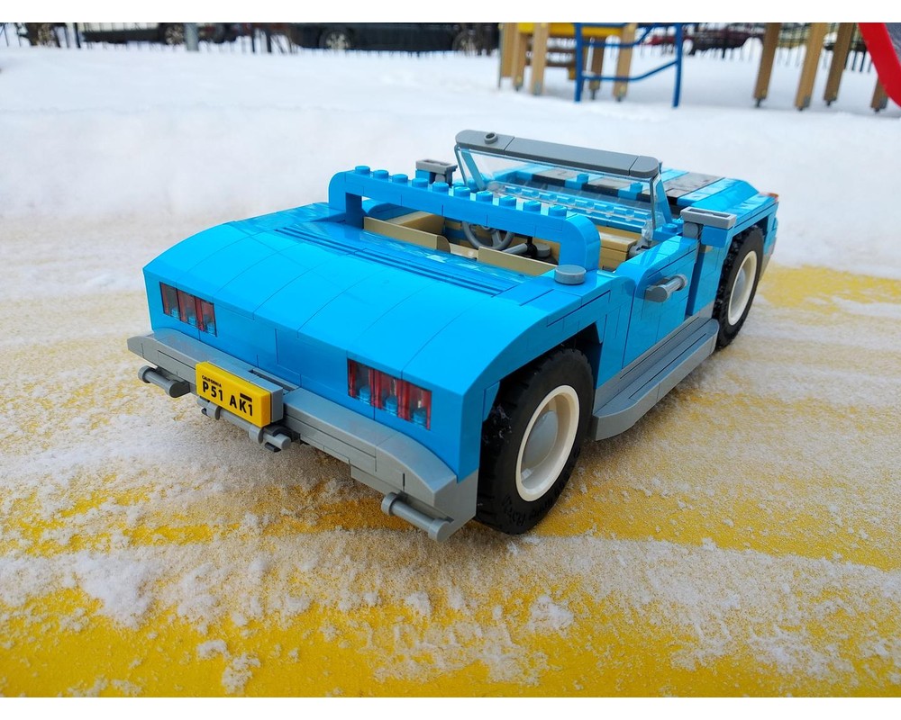 LEGO MOC 10252 Roadster by Kirvet | Rebrickable - Build with LEGO