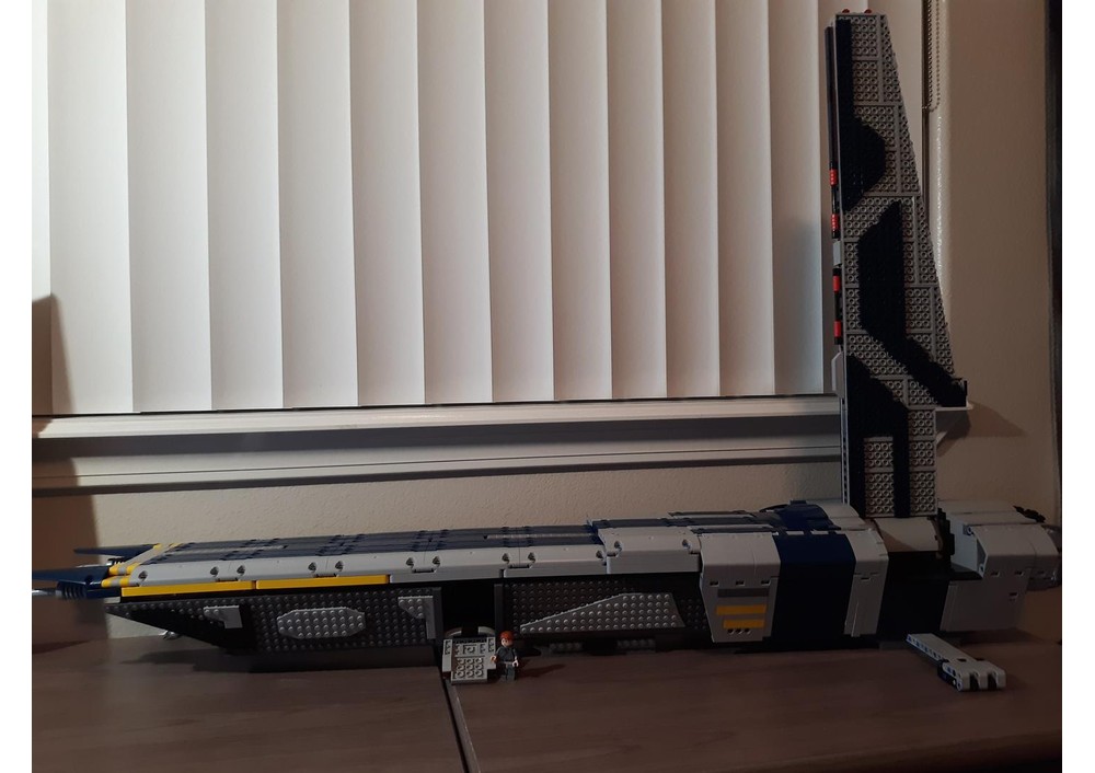 LEGO MOC Stinger Mantis by wheelsspinnin | Rebrickable - Build with LEGO