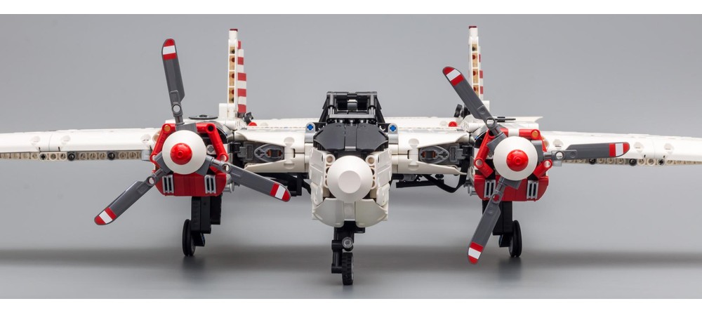 LEGO MOC Lockheed Martin P38 White Lightnin' by Rudivdk | Rebrickable ...