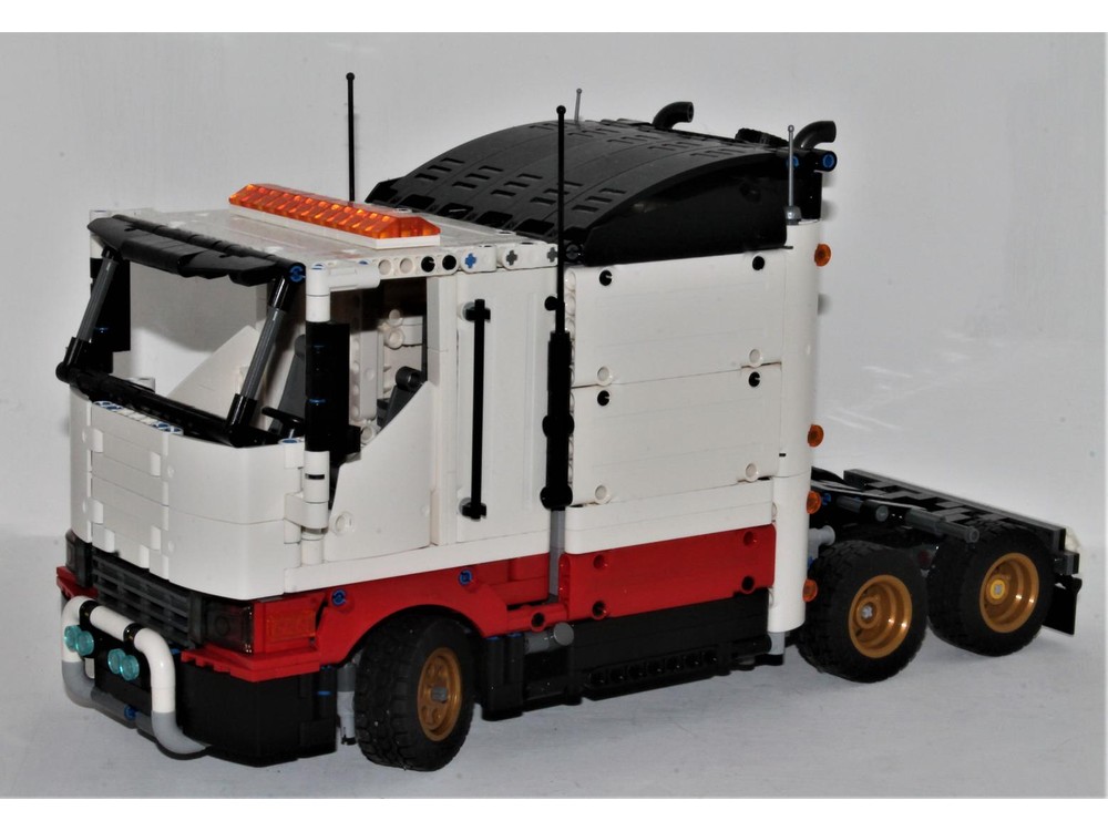 LEGO MOC Cab Over Sleeper by Theoderic | Rebrickable - Build with LEGO
