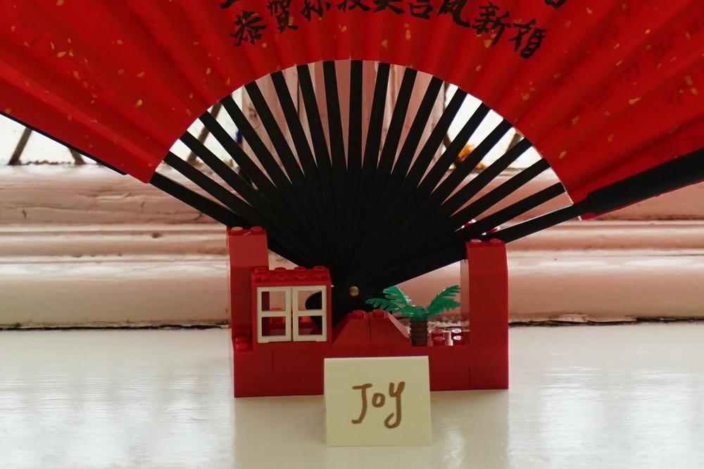 LEGO MOC Fan Holder by thekitchenscientist | Rebrickable - Build with LEGO