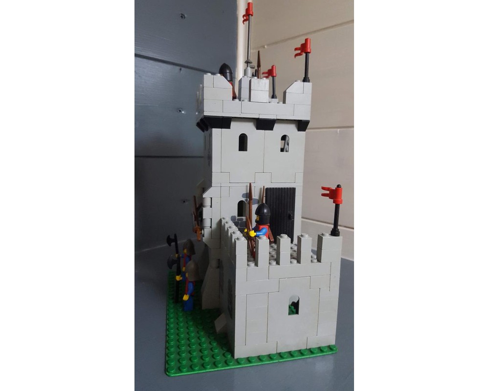 LEGO MOC Watch Tower - Alternative build 1 Lego Set 6080 King's Castle ...