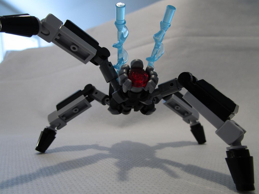 LEGO MOC Mini Spider Bot by beezysmeezy | Rebrickable - Build with LEGO