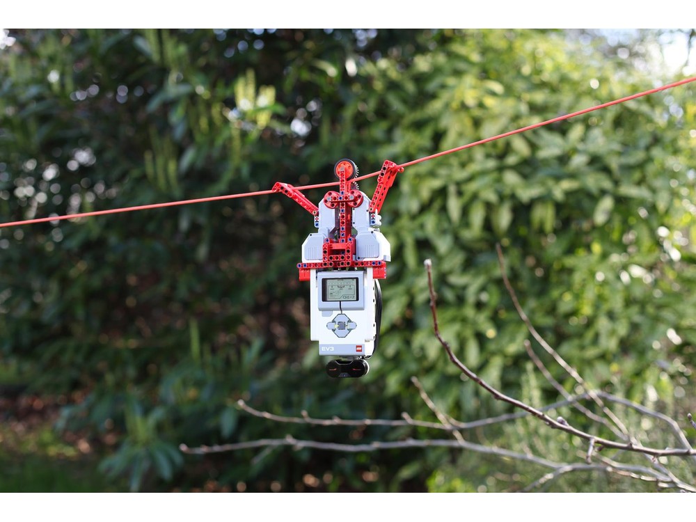 LEGO MOC Rope Slid3r by hugbug | Rebrickable - Build with LEGO