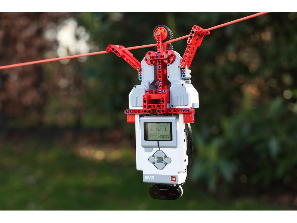 LEGO MOC Rope Slid3r by hugbug | Rebrickable - Build with LEGO