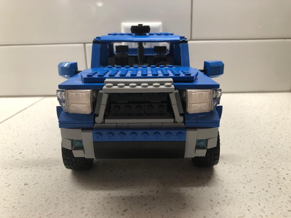LEGO MOC 31070+5893 Toyota Tundra by Turbo8702 | Rebrickable - Build ...