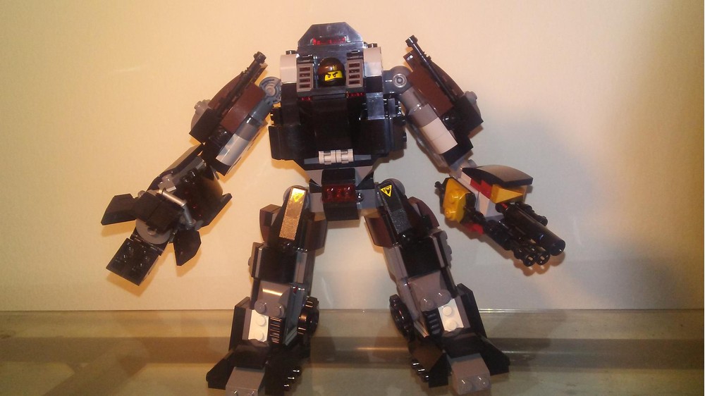 LEGO MOC Quake Mech Alt Build by beezysmeezy | Rebrickable - Build with ...