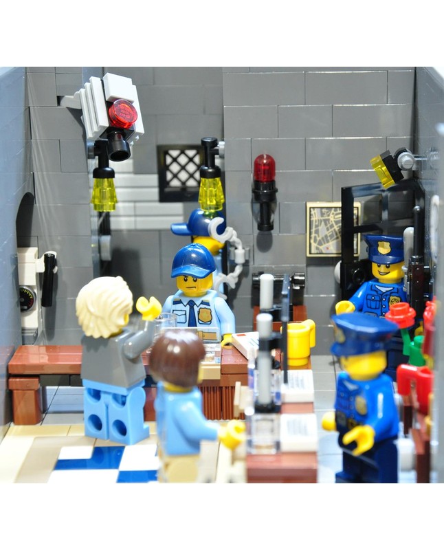 LEGO MOC-38648 Modular Police Station by peedeejay | Rebrickable ...