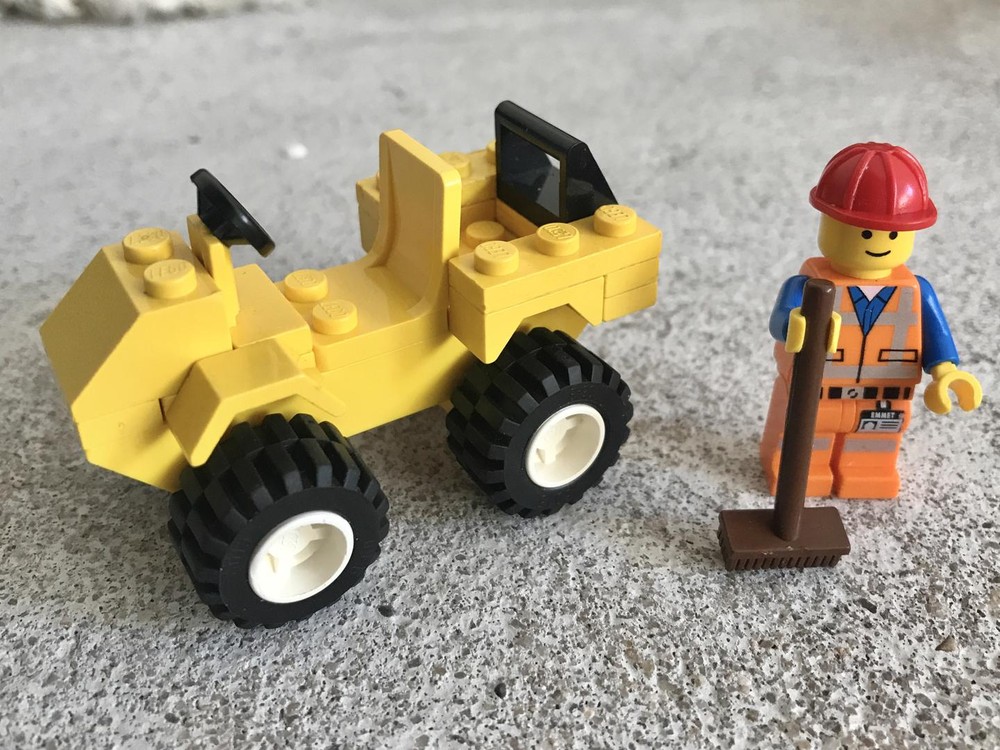 LEGO MOC Emmet's Quad Tractor by Aretz | Rebrickable - Build with LEGO