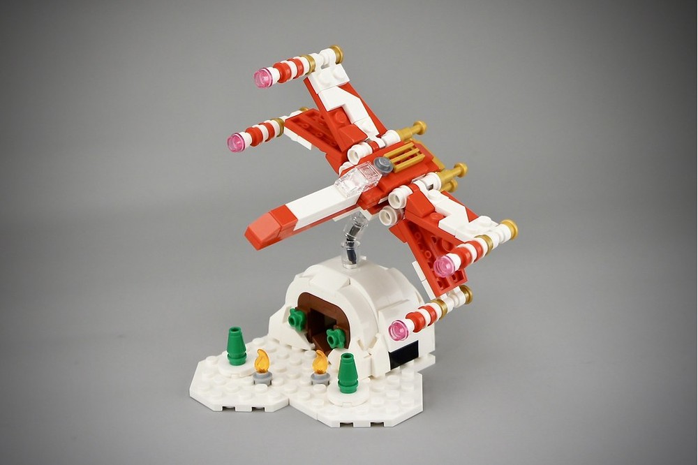 LEGO MOC Christmas X-Wing Microscale by Pasq67 | Rebrickable - Build ...