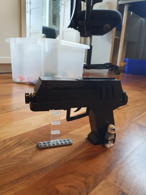 LEGO MOC-40762 DC-17 blaster pistol by fillefranz | Rebrickable - Build ...