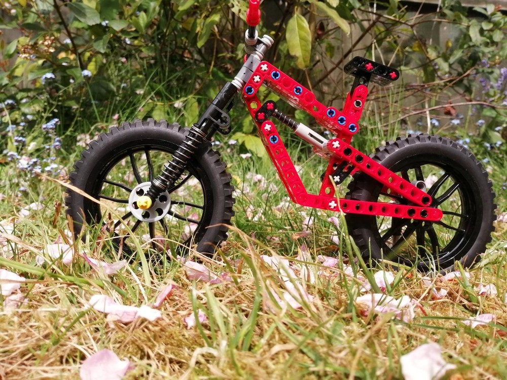 LEGO MOC Canyon spectral Mountain bike by Thelegomountainbiker ...