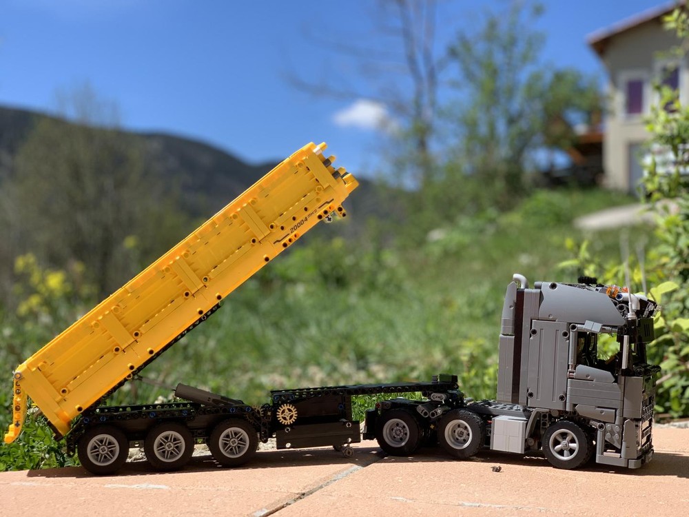 LEGO MOC Triaxle Tipper Trailer For Mack Scale Truck by pikeymike ...