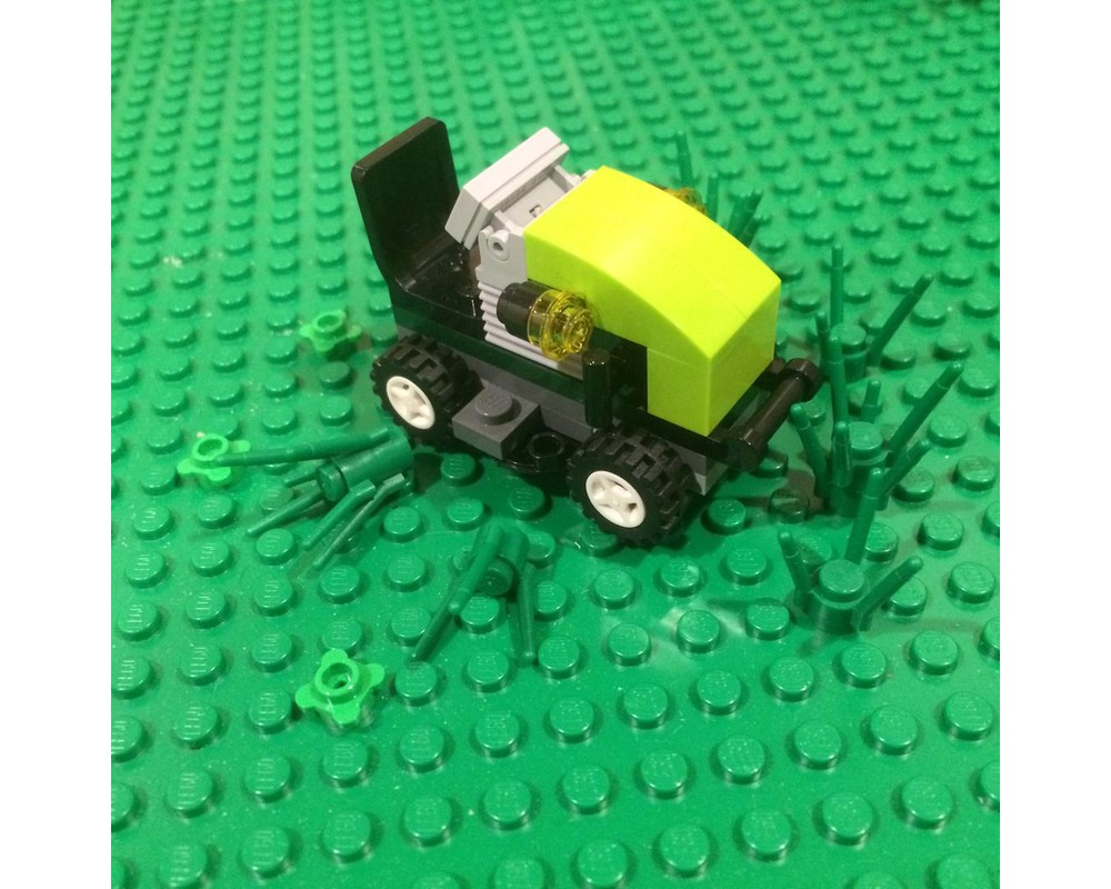 LEGO MOC Riding Lawn Mower by DrFretNot | Rebrickable - Build with LEGO