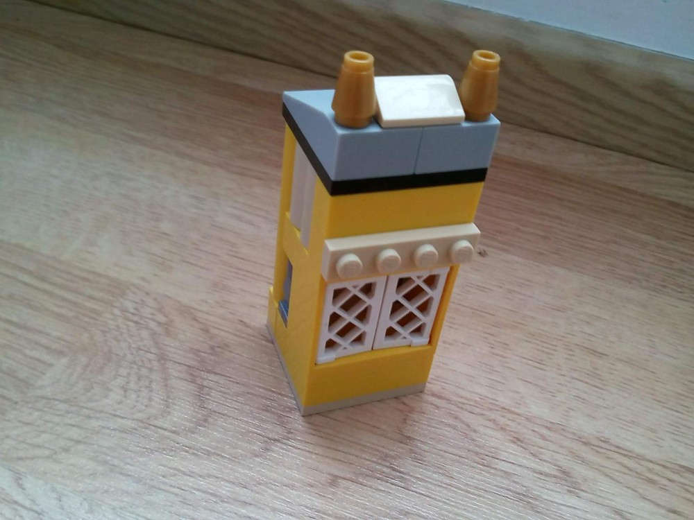 LEGO MOC Mini yellow old building by mic8per | Rebrickable - Build with ...