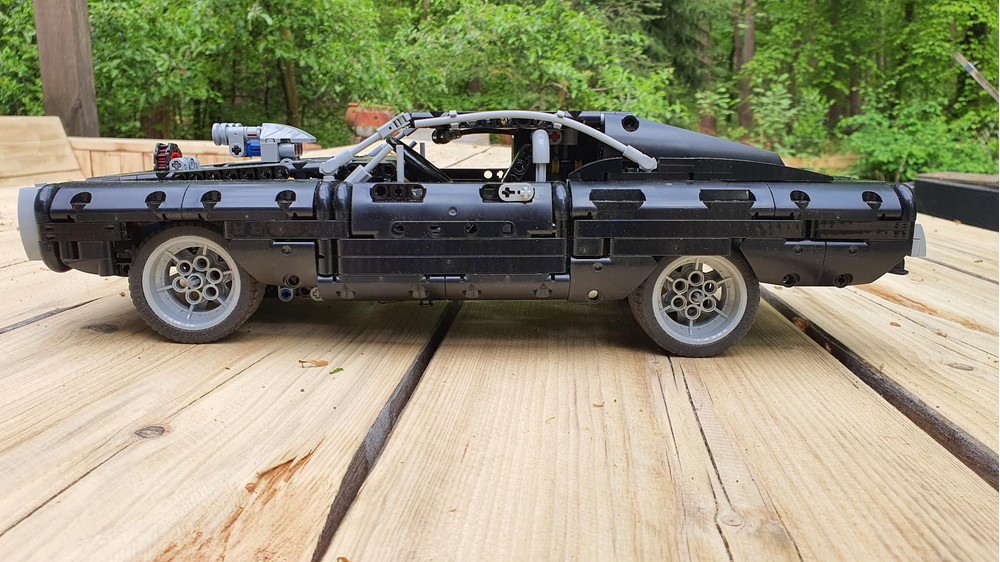 LEGO MOC Fully RC Lego Technic Dom's Dodge Charger model 42111 with ...