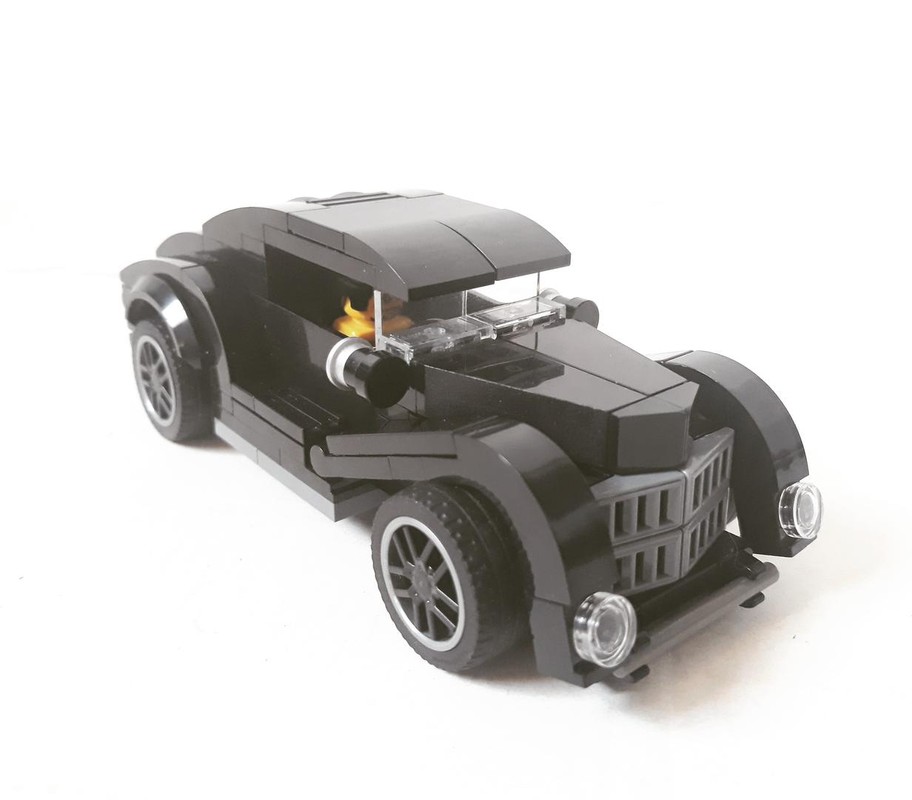 Lego Moc Classic Car By Beccustom Rebrickable Build With Lego
