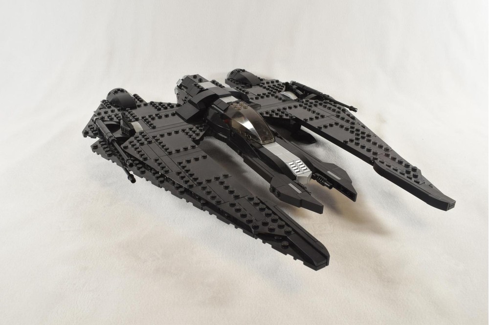 LEGO MOC Bat-Mandalorian Starfighter: The Shriek Hawk by Tj_the ...