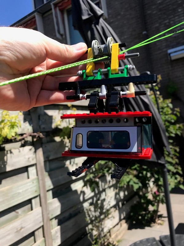 LEGO MOC Amazing cable car by 3lmo | Rebrickable - Build with LEGO