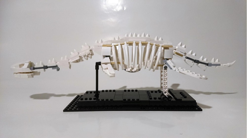 LEGO MOC Alternative Fossils of a Plesiosaurus and an armoured Fish for ...