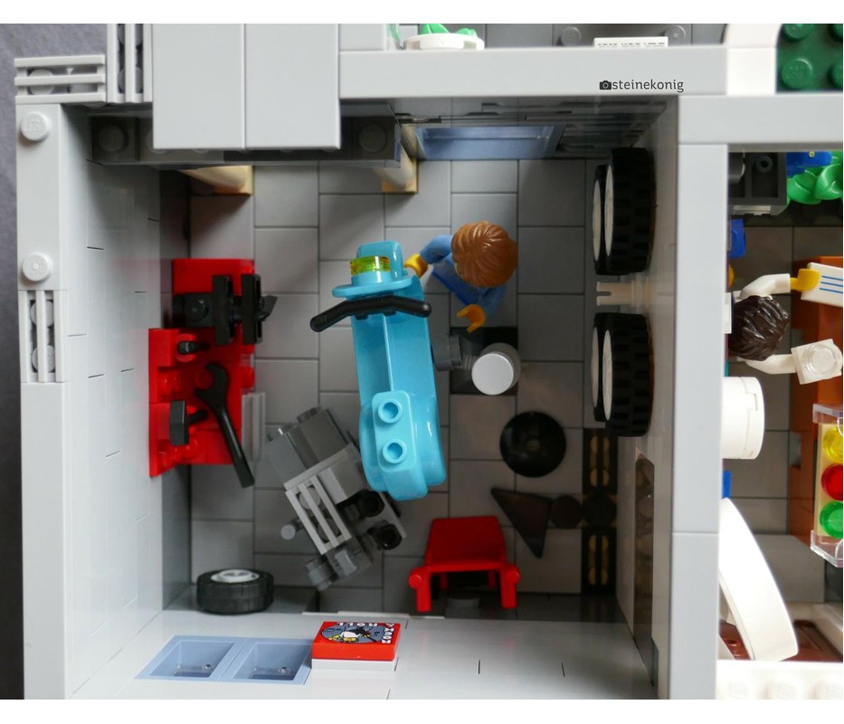 LEGO MOC Pharmacy and Old Repair Shop by steinekonig | Rebrickable ...