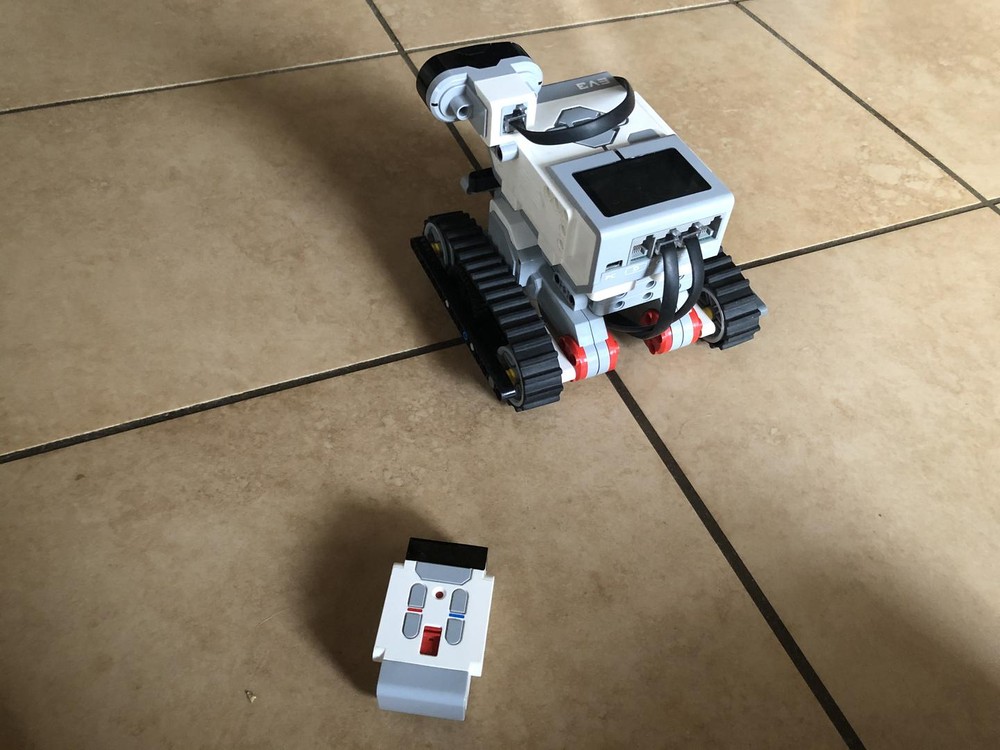 LEGO MOC Lego Mindstorms Tank V2 by Newest_Tech320 | Rebrickable ...