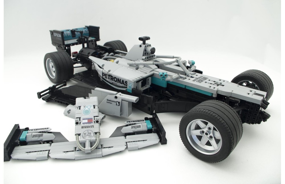 LEGO MOC Mercedes F1 W10 1:8 Scale by Lukas2020 | Rebrickable - Build ...