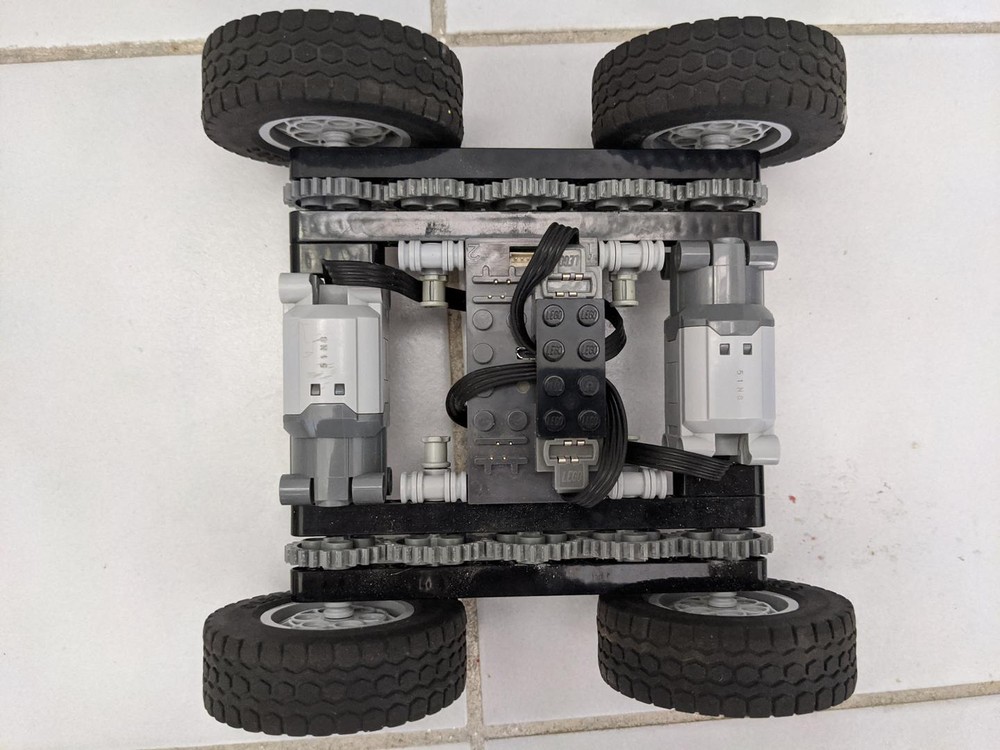 LEGO MOC Simple RC Reversible Car by dorireuv | Rebrickable - Build ...