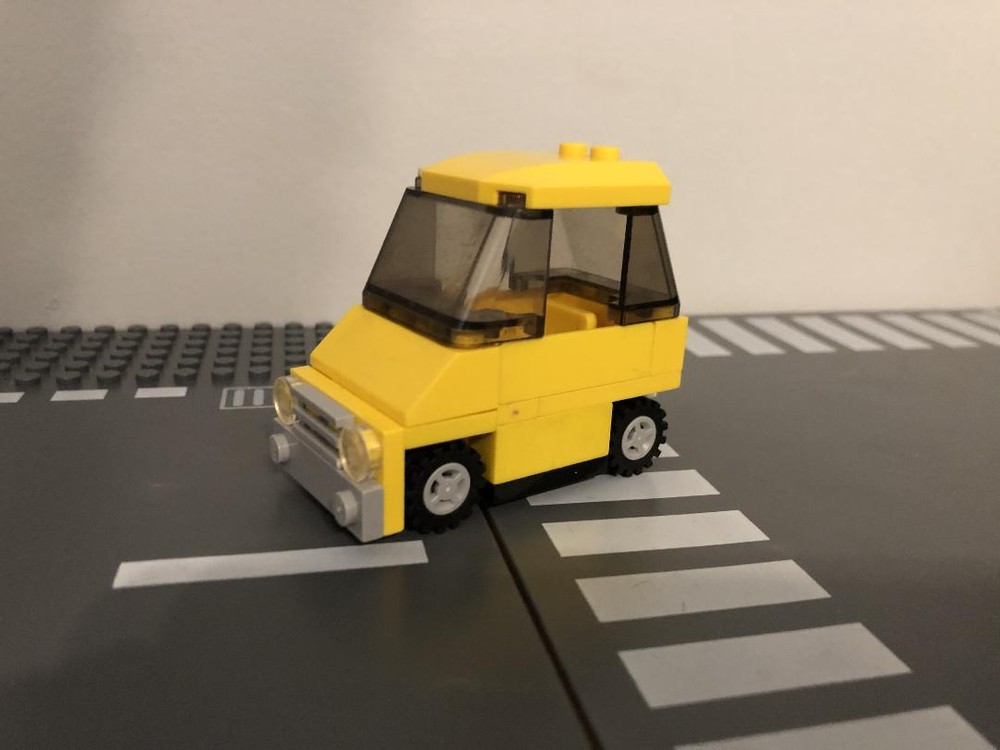LEGO MOC Yellow car by Lego@fan | Rebrickable - Build with LEGO