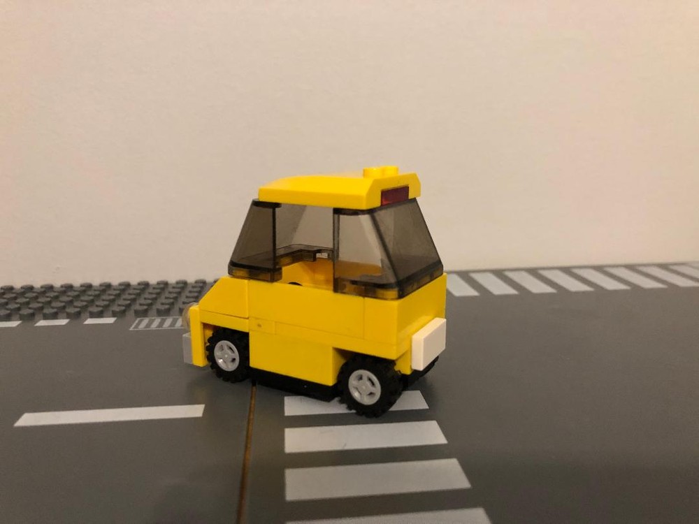LEGO MOC Yellow car by Lego@fan | Rebrickable - Build with LEGO