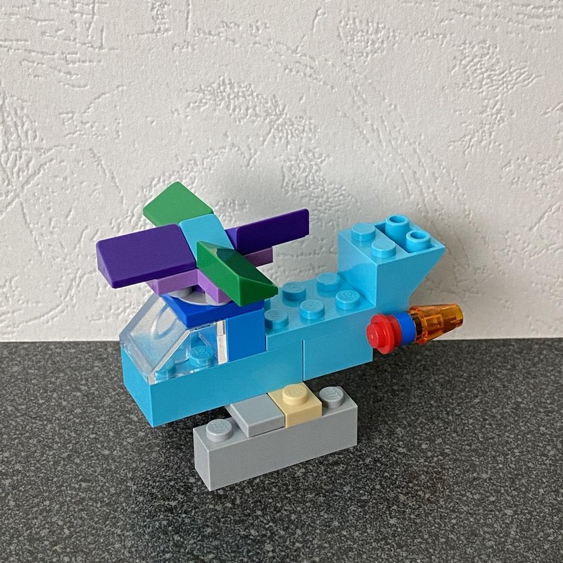 Lego Moc Helicopter By Sylvie Rebrickable Build With Lego