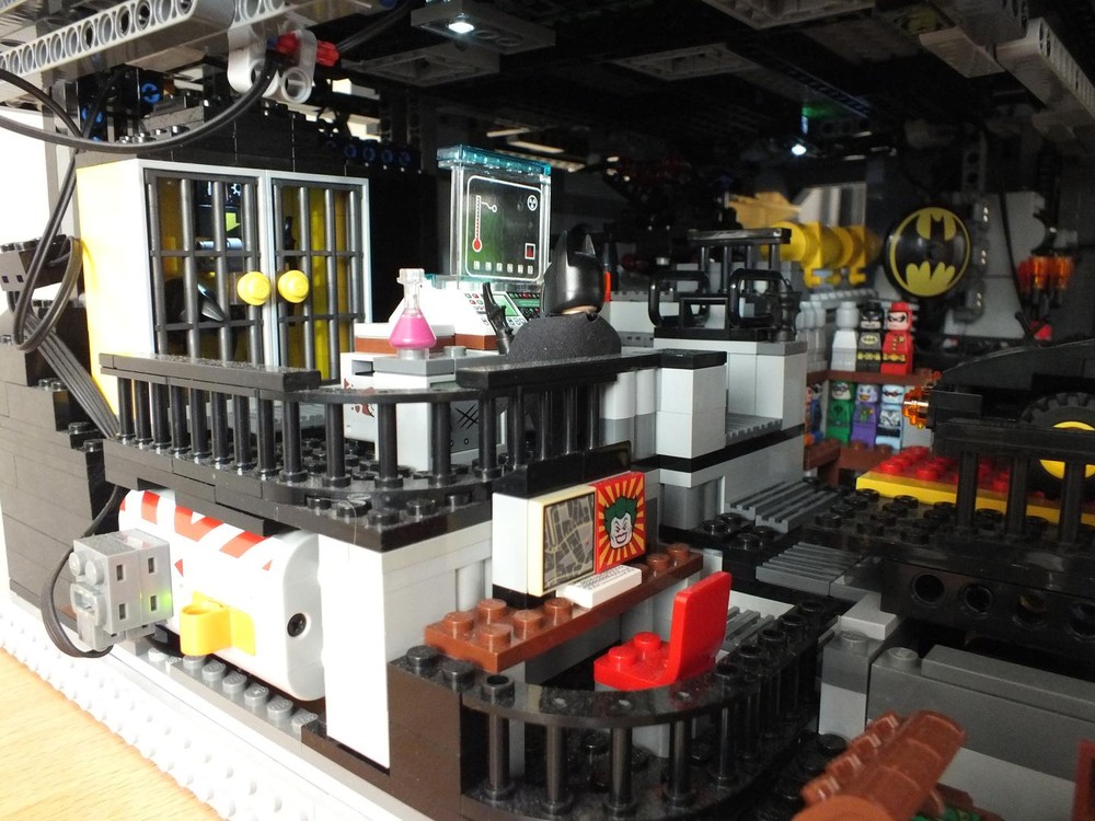 LEGO MOC Batman Batcave and Wayne Mansion with Power Functions by ...