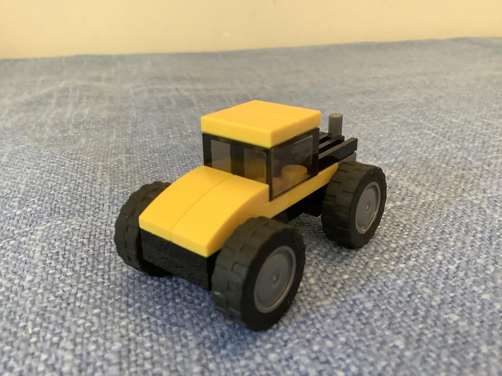 Lego Moc Stunt Truck By Alexayres Rebrickable Build With Lego