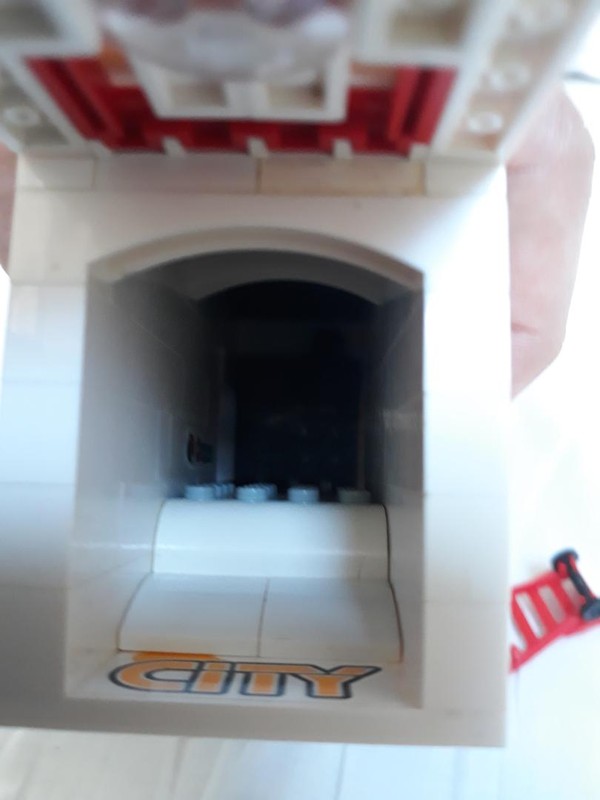 LEGO MOC sliding doors cargo van by kakeroni2 | Rebrickable - Build ...