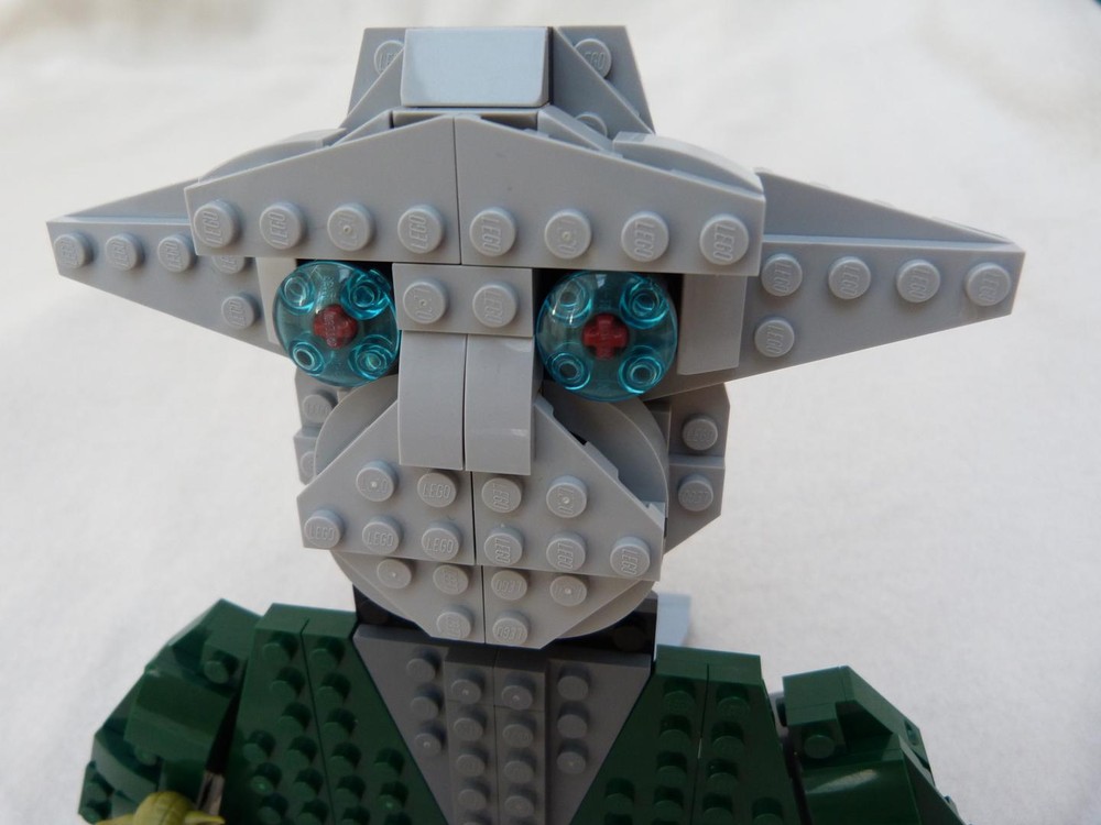 LEGO MOC 75168 Yoda Self Portrait by thekitchenscientist | Rebrickable ...