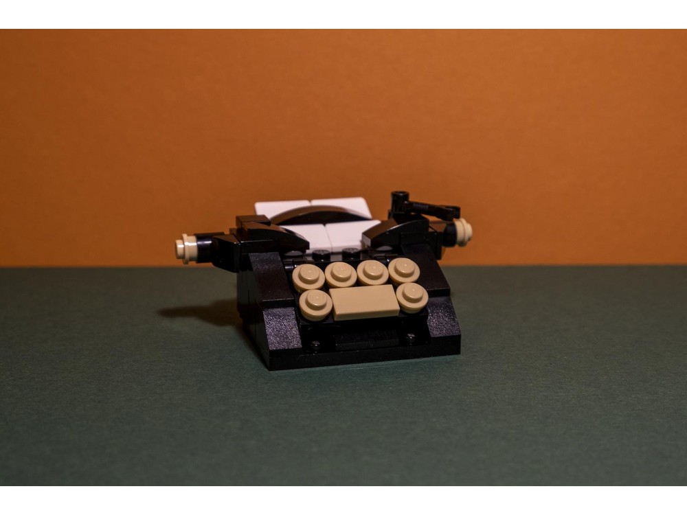 LEGO MOC Typewriter by basakatu | Rebrickable - Build with LEGO