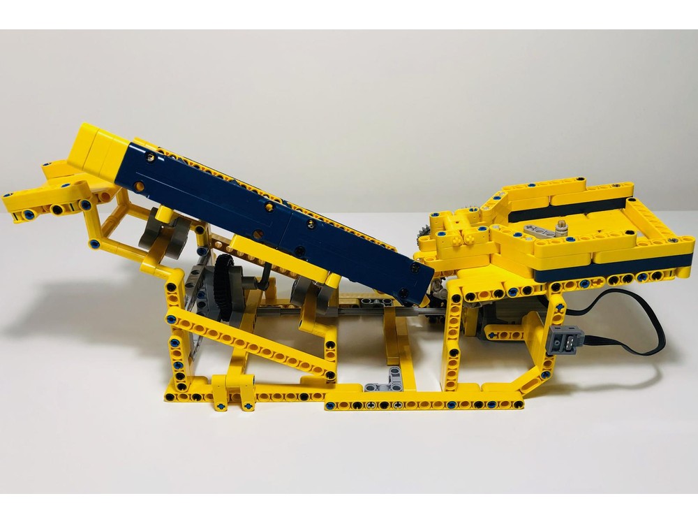 LEGO MOC GBC Module - Tilt Shift by dunes | Rebrickable - Build with LEGO