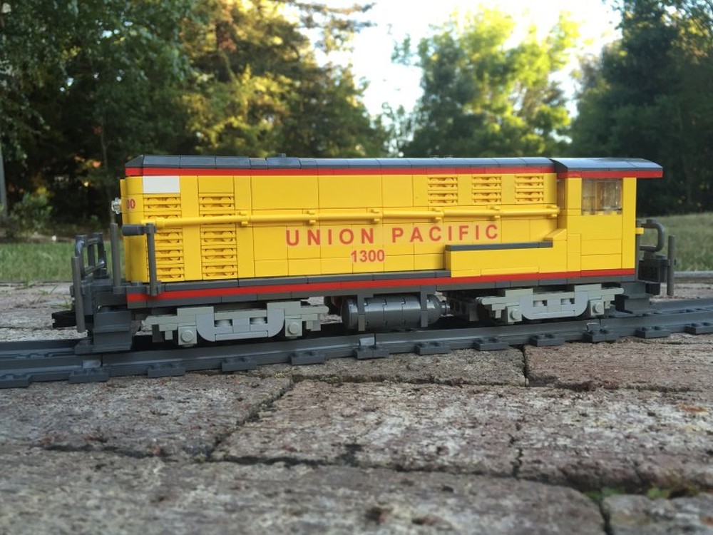 LEGO MOC 1:48 Fairbanks Morse H-10-44 (Power Functions) by NonsenseWars ...