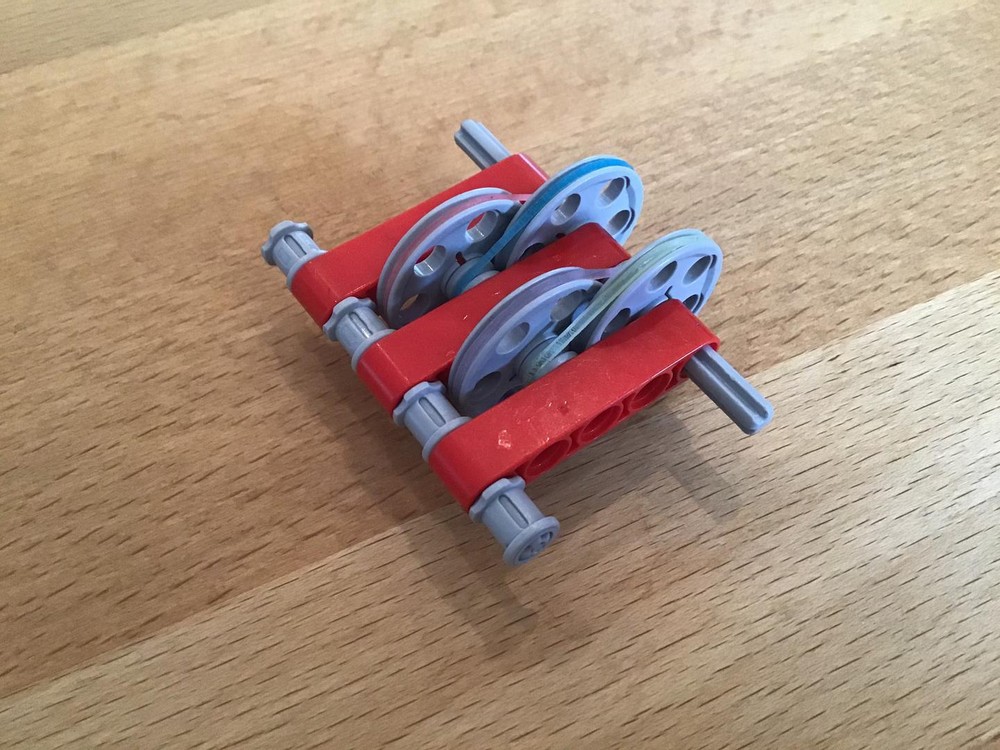 LEGO MOC Simplebutclever 10: The most compact gear unit possible by ...