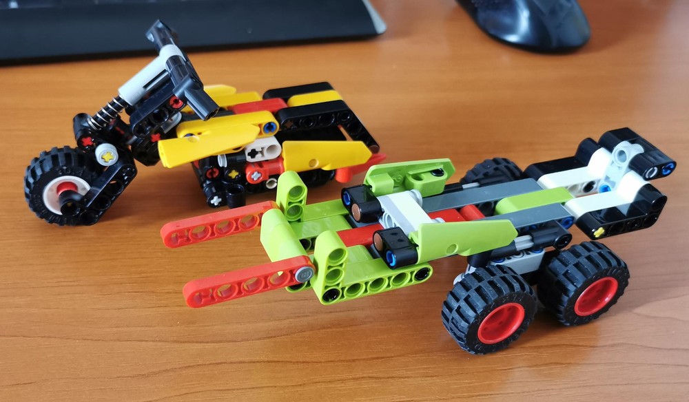 LEGO MOC-48235 42102 Bike Trailer by kostq | Rebrickable - Build with LEGO