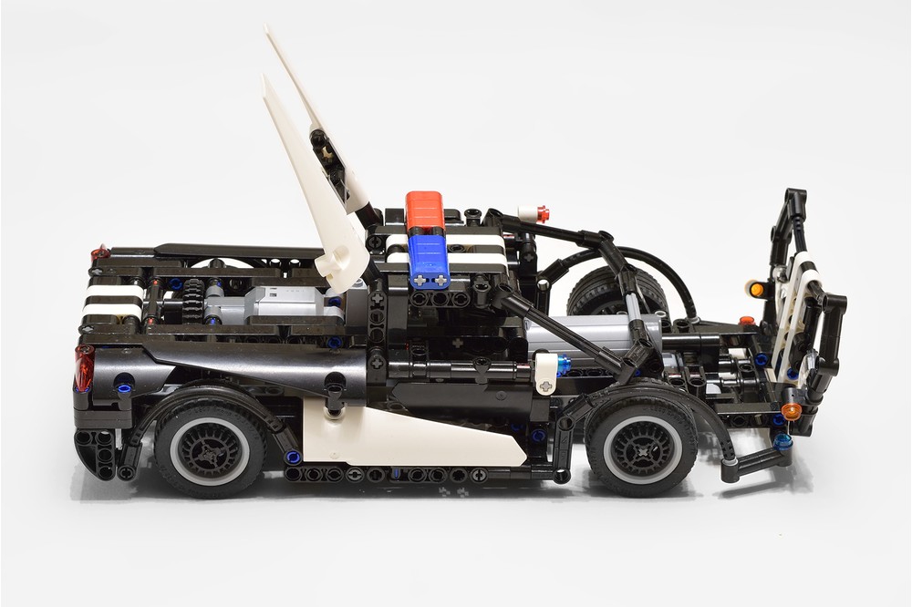 LEGO MOC Police Supercar RC by Artemy Zotov | Rebrickable - Build with LEGO