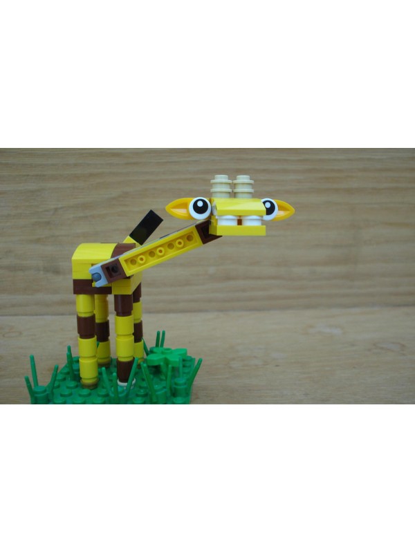 LEGO MOC Giraffe by Nicole1 | Rebrickable - Build with LEGO