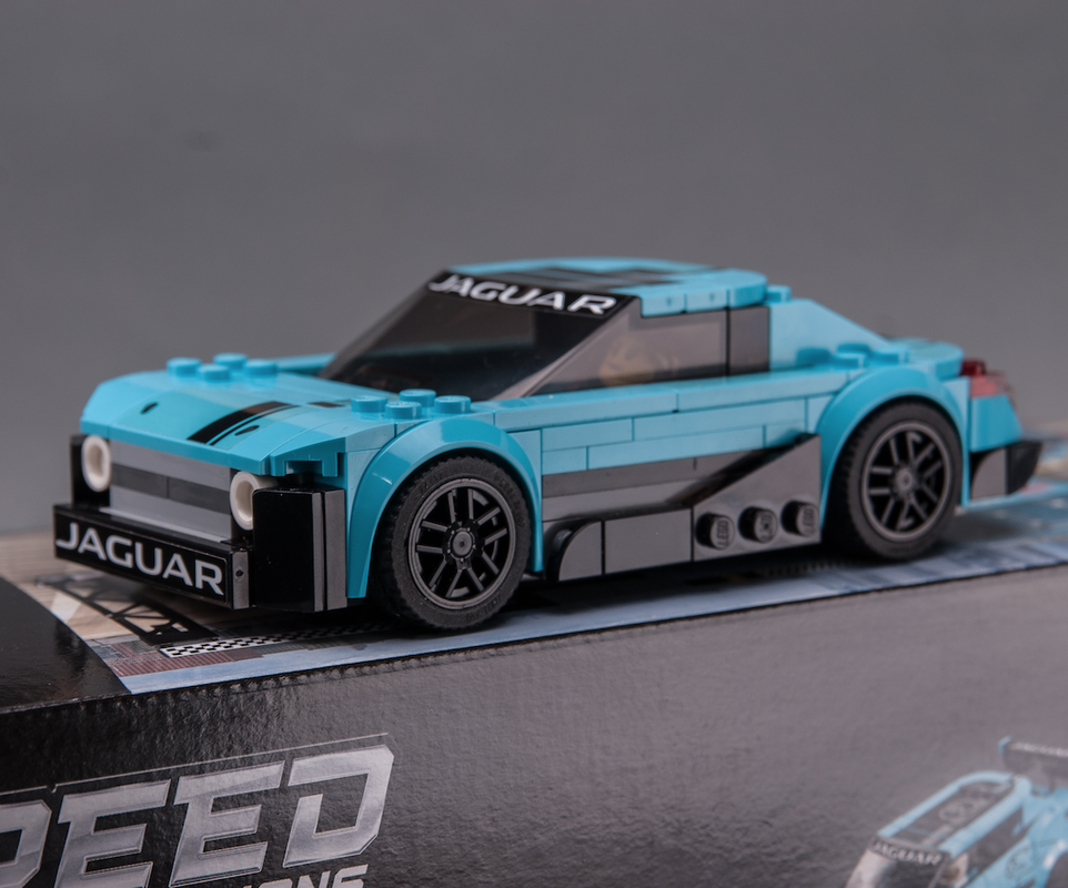 LEGO MOC 76898 GT Coupe by Keep On Bricking | Rebrickable - Build with LEGO