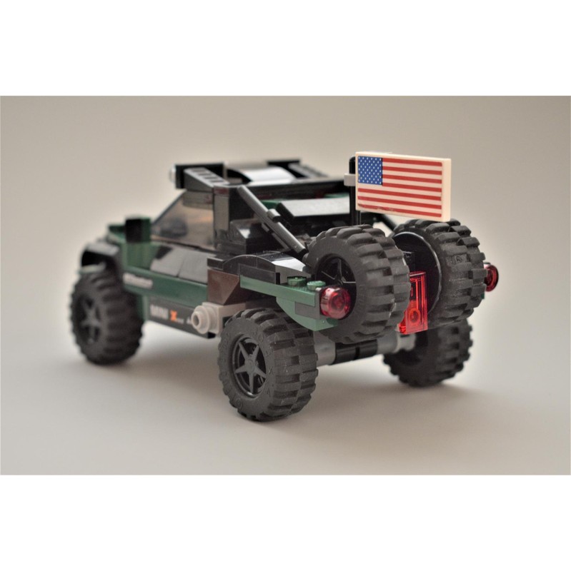 LEGO MOC Trophy Truck by mcgwerks | Rebrickable - Build with LEGO