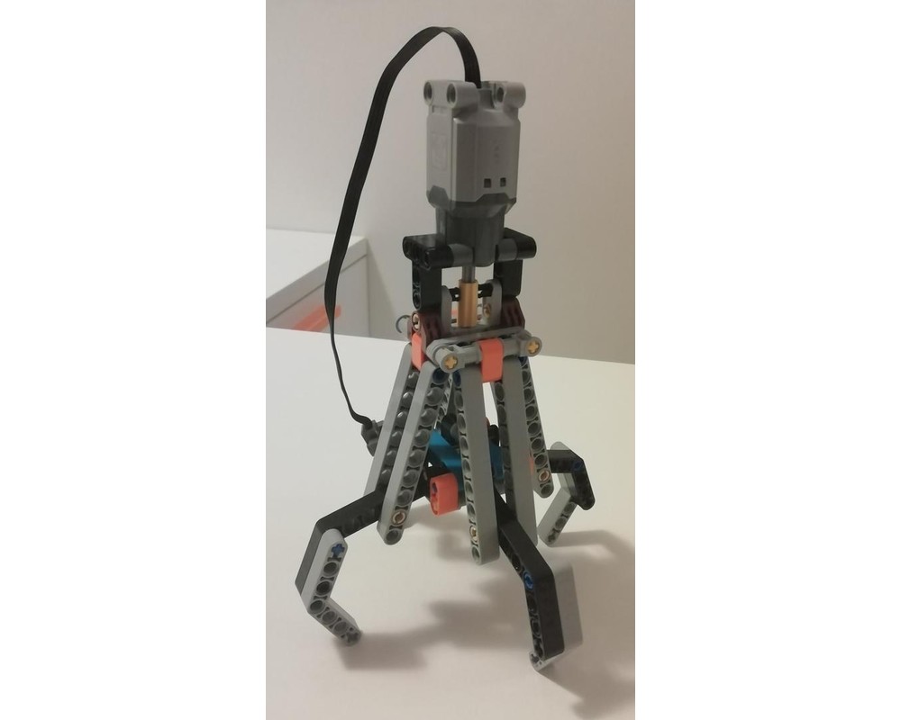 LEGO MOC 42070 Grabber / 42070 Claw by a.e | Rebrickable - Build with LEGO